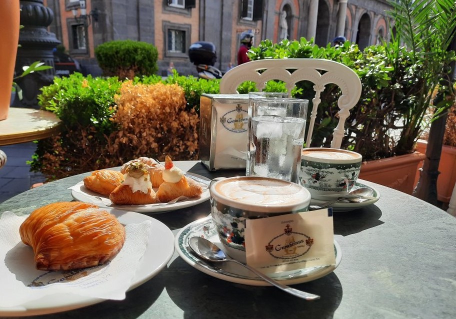 Italian Piazzas - some of the most beautiful squares in Italy - amalfistyle