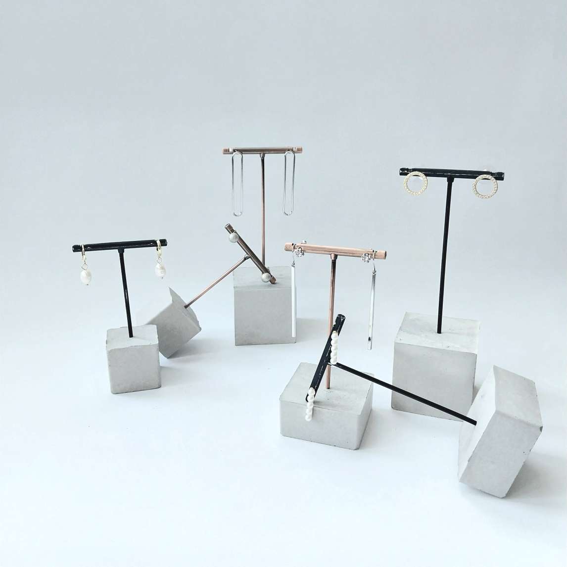 T Bar Earring Stands - PASiNGA concrete decor & jewellery displays