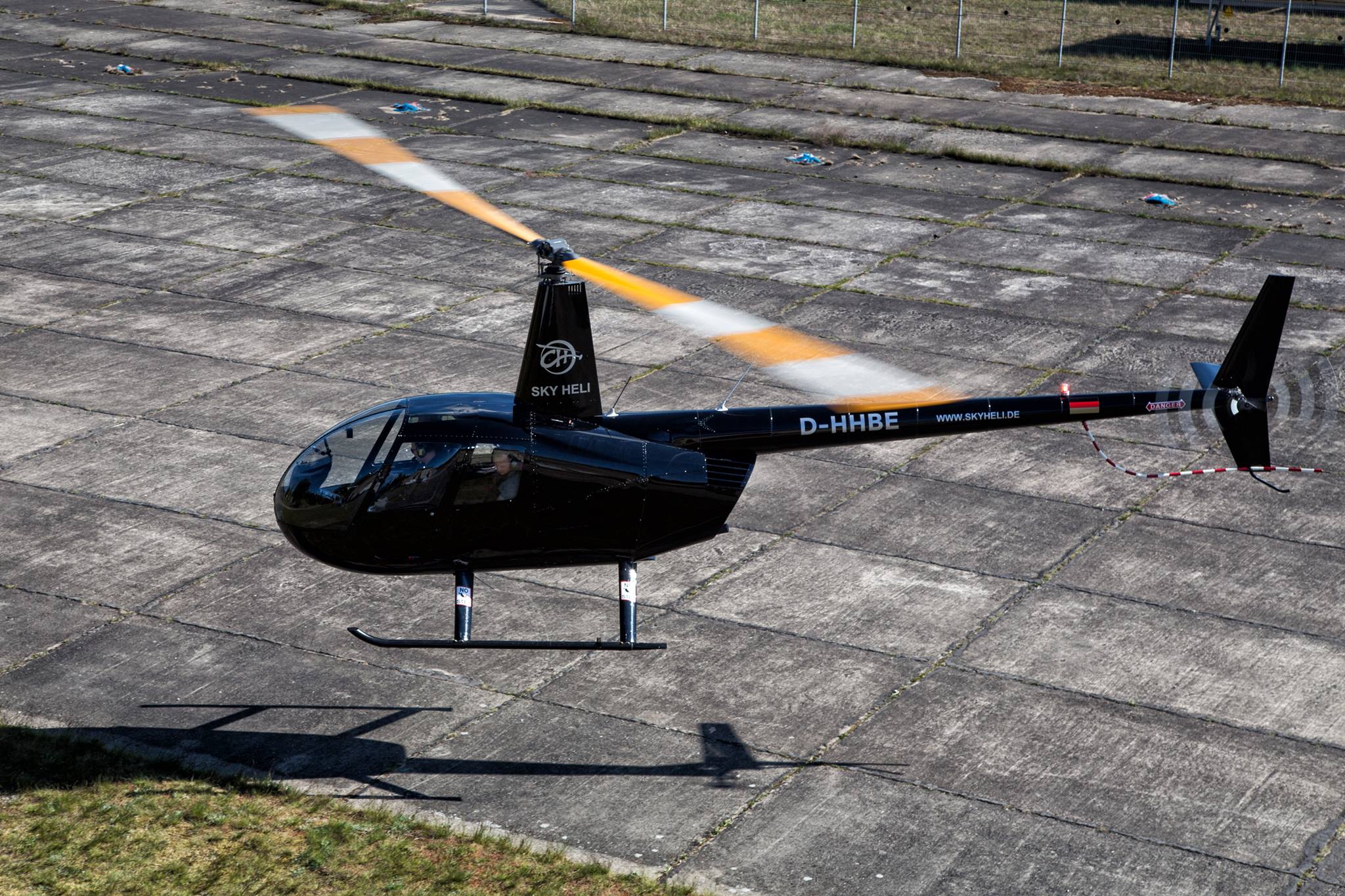 SKY HELI GmbH - Hubschrauber Unternehmen und Flugschule - SKY HELI GmbH ...