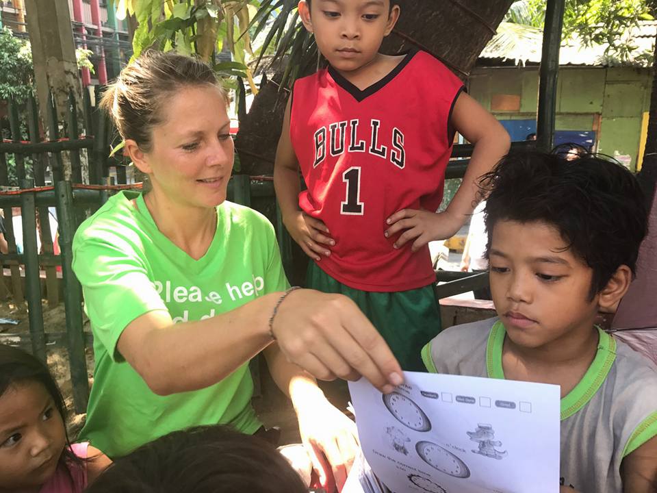 Project: Teaching STREET KiDS in Manila - Connect minds 4 change
