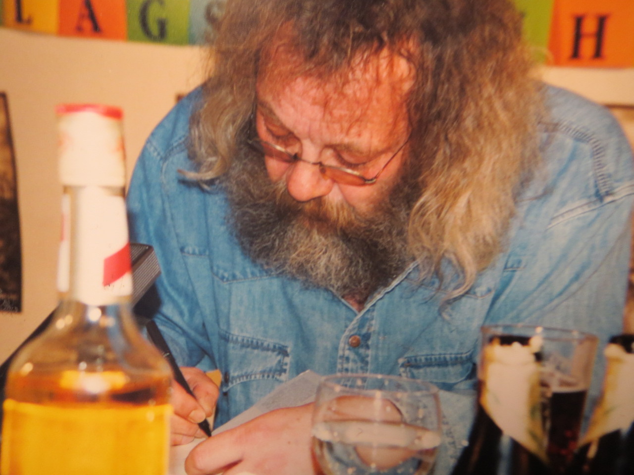 Ein Hoch auf Harry Rowohlt! - Connewitzer Verlagsbuchhandlung Peter Hinke