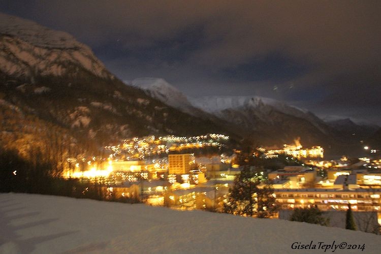 Odda eine Stadt zwischen Tourismus und Industrie - Odda und das Tal der ...