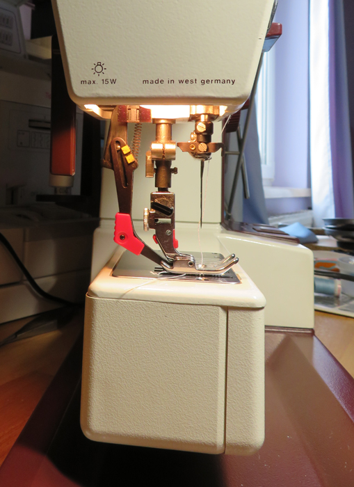 Pfaff synchotronic 1229 - naeherin-von-avalons Webseite!