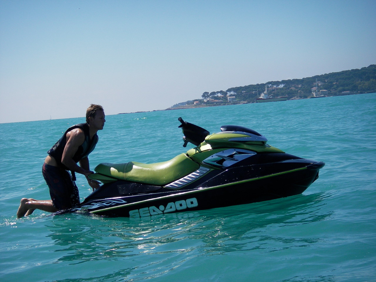 Personal Watercraft Training for Superyachts - RYA Jetski & Powerboat ...