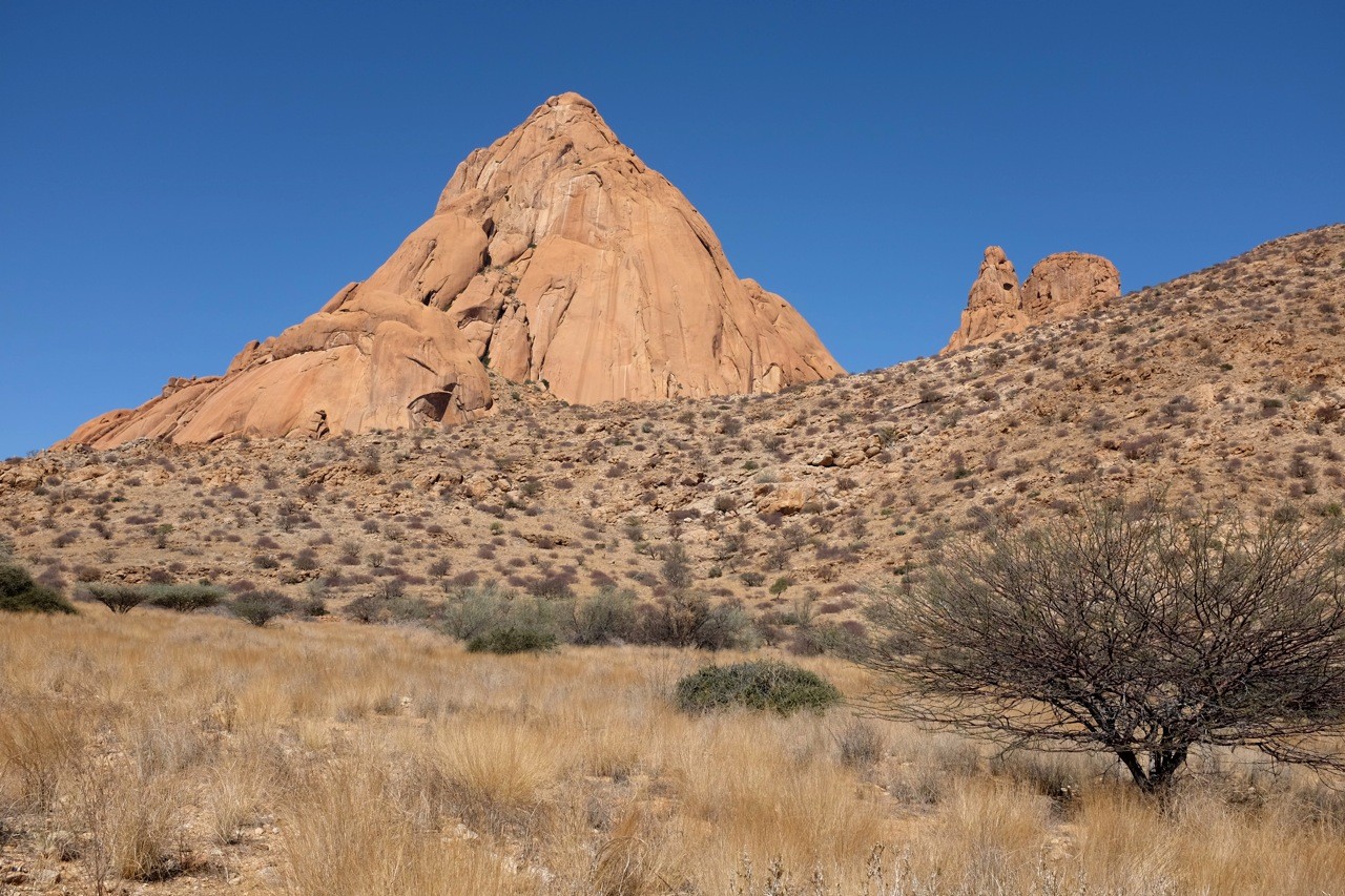 Namibia Erlebnisroute zu Spitzkoppe, Erongo & Vingerklip - Reiseblog