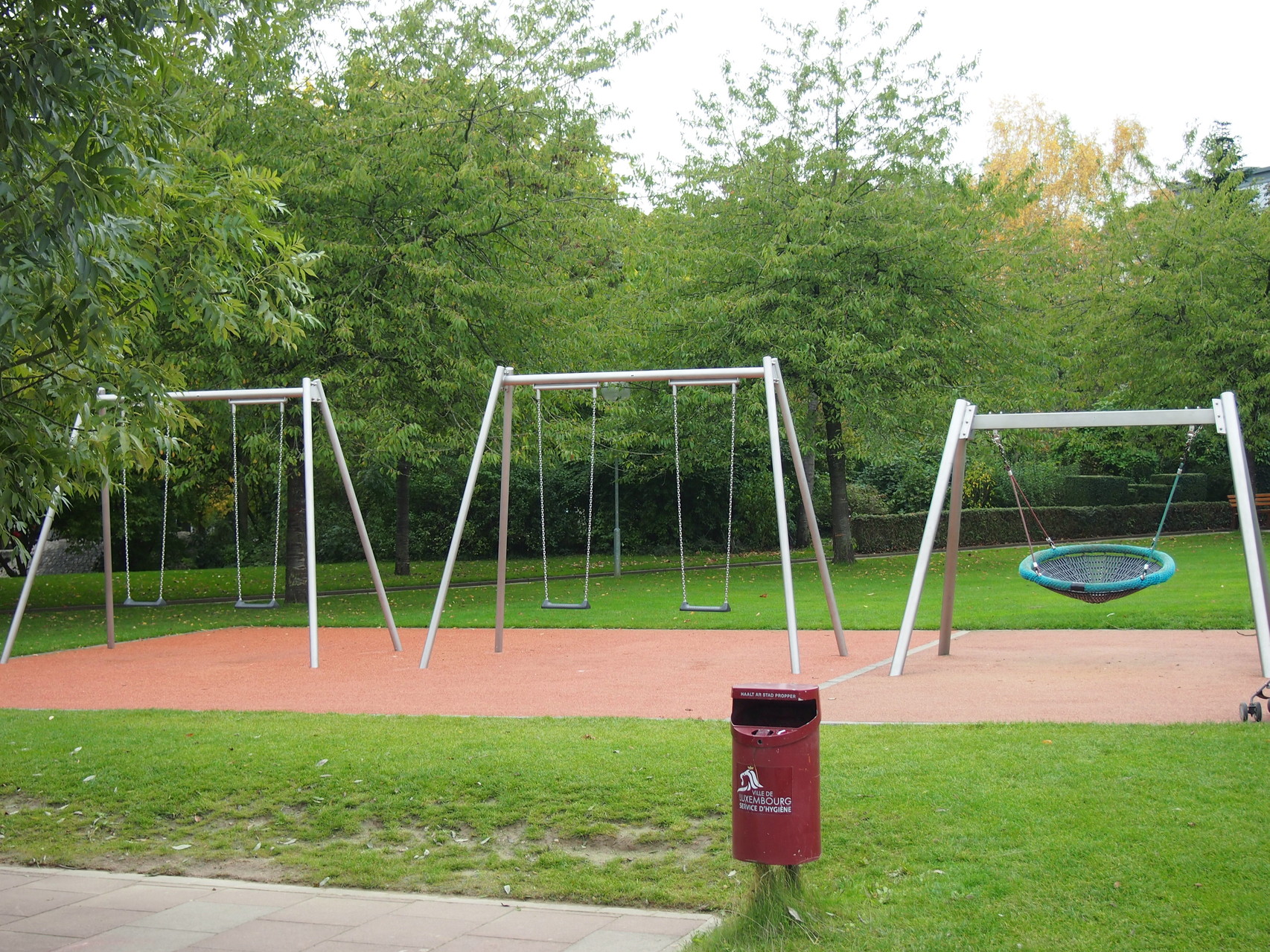 Spielplatz Parc de Merl / Parc du Belair (Luxemburg Stadt - Belair ...