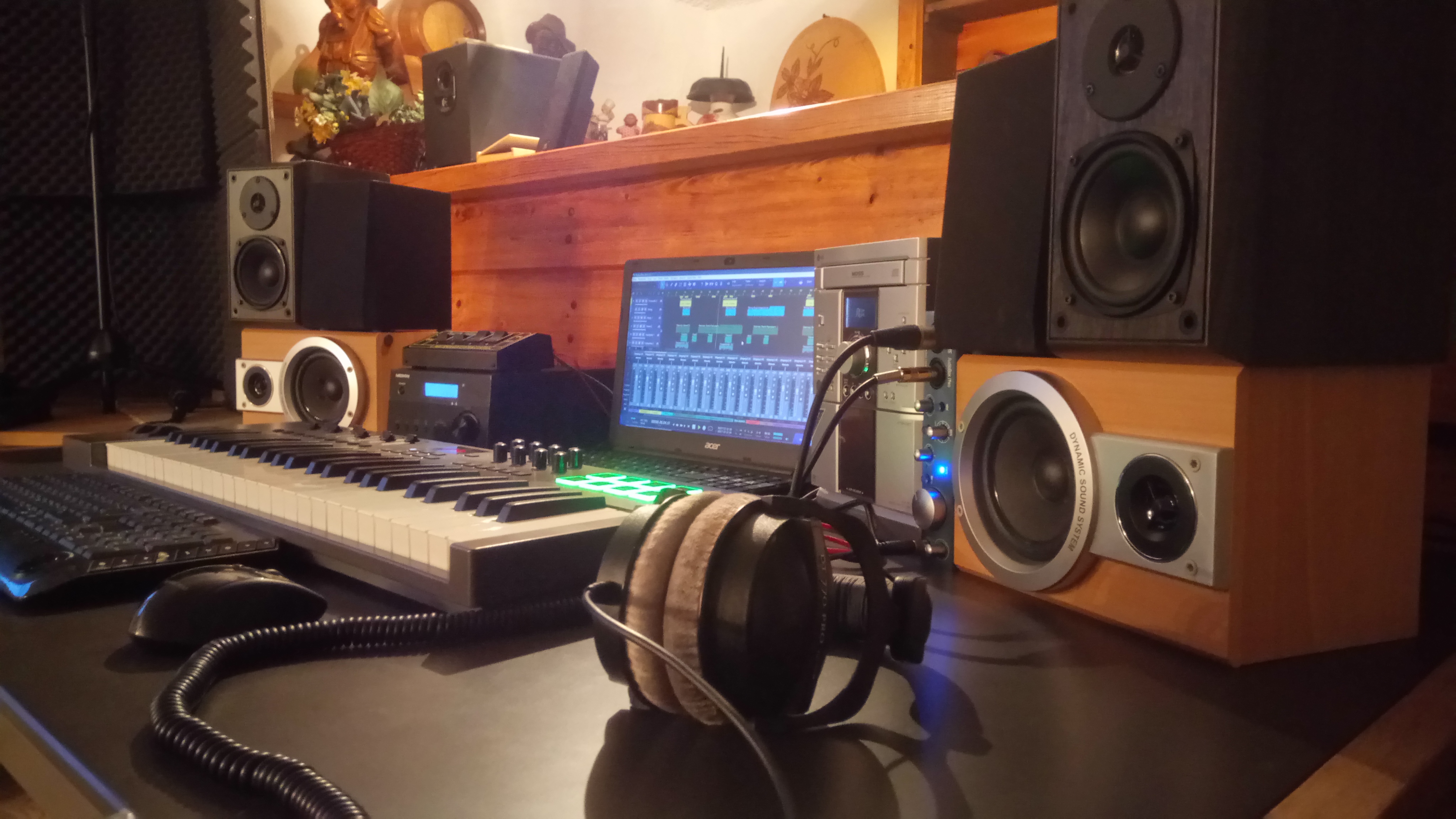 Startseite - Cardboard Records