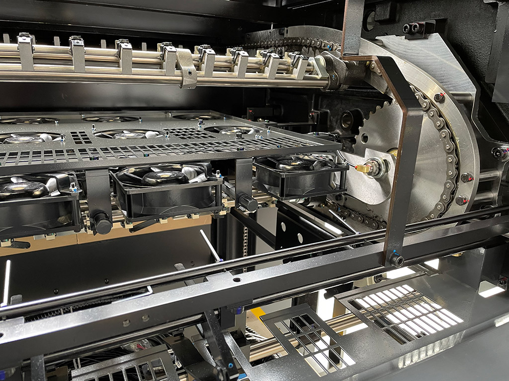 Neue Offsetdruckmaschine KOMORI LITHRONE G29 - Satzdruck