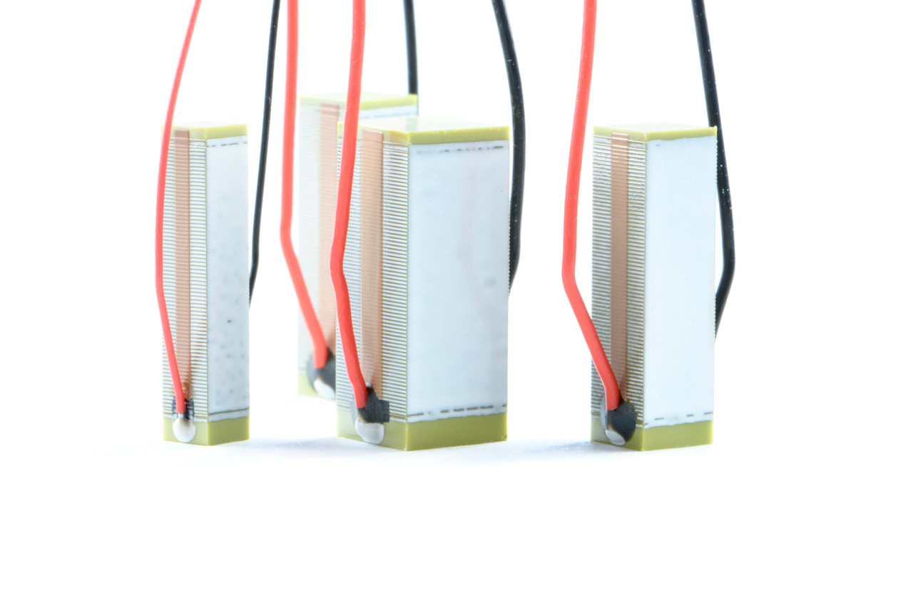 Piezo Stack Programm - STRONG . FAST . TRUE