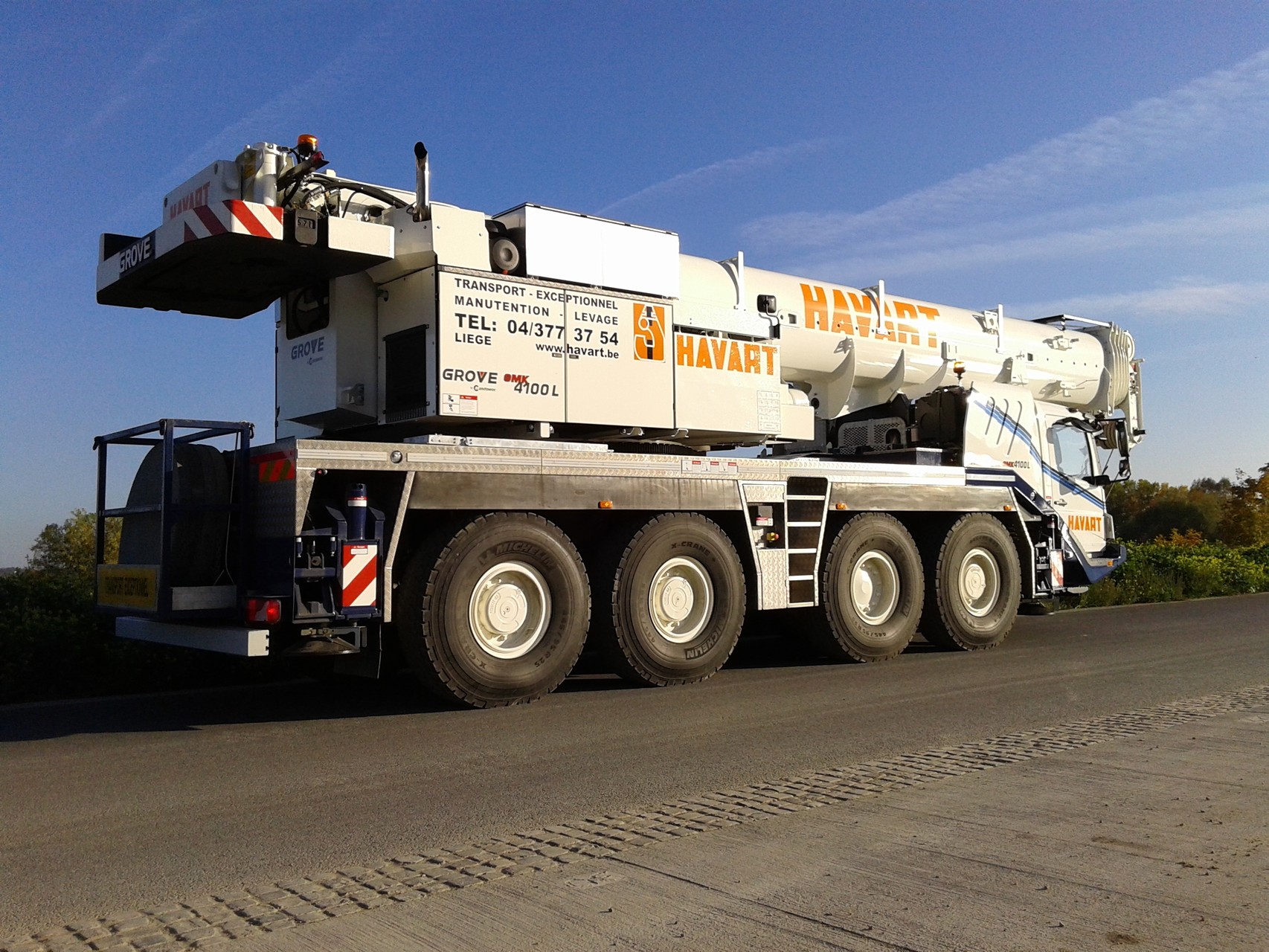 2 GROVE GMK 4100L / Capacité 100to - HAVART S.A. Transport - Levage ...
