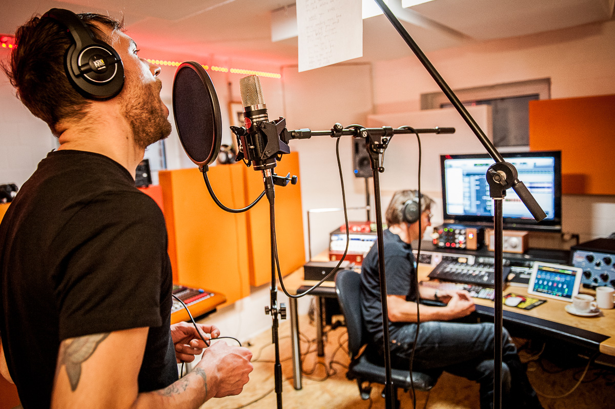 Are you a singer/songwriter or a full-blown band? We do provide the ...