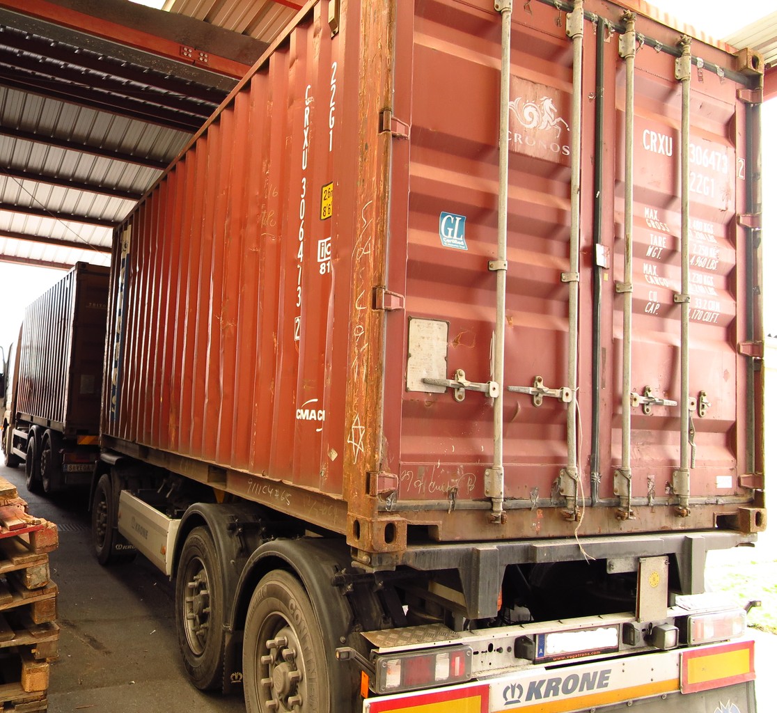 Container-Laden - GAMBIAid