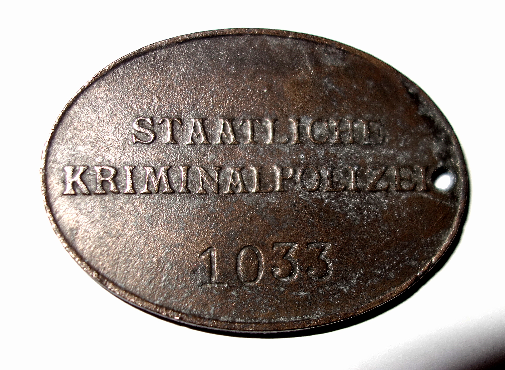 8158 BADGE KRIPO III REICH - Militaria