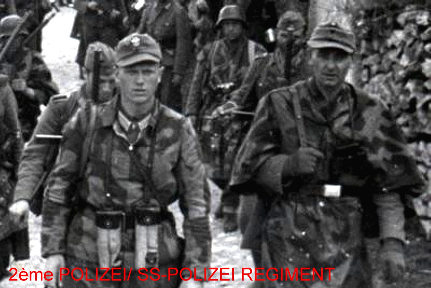 7593 PLAQUE IDENTIFICATION 2 POLIZEI SS-POLIZEI REGIMENT ww2 - Militaria