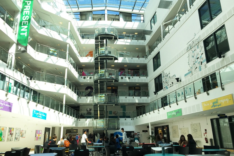 CURSO INGLÉS HASTINGS - Brick Lane Academia de Inglés