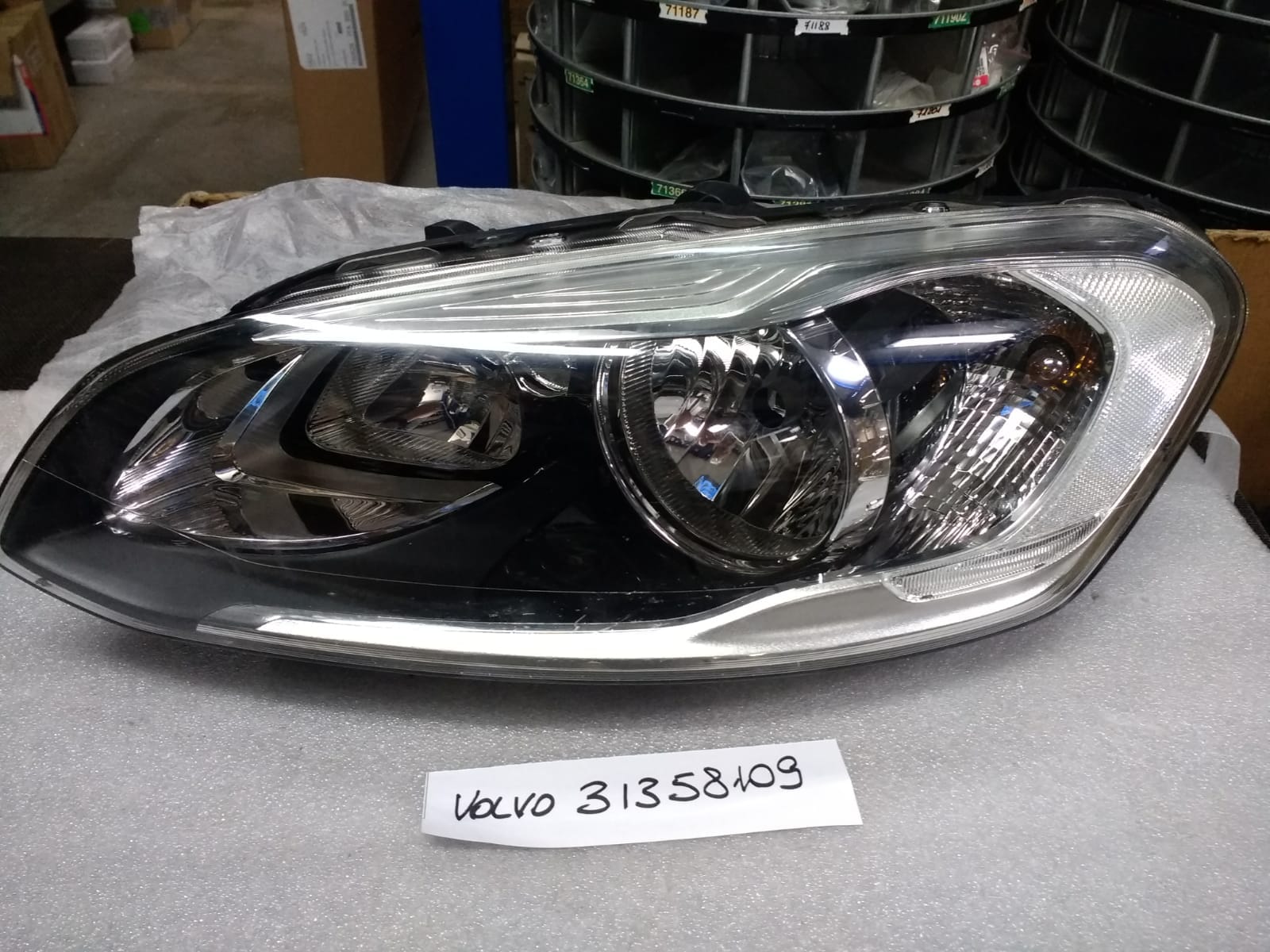 Fanale Volvo XC60|XC90 - 32133553 - 31111187 - 31353140 - 31358109 ...