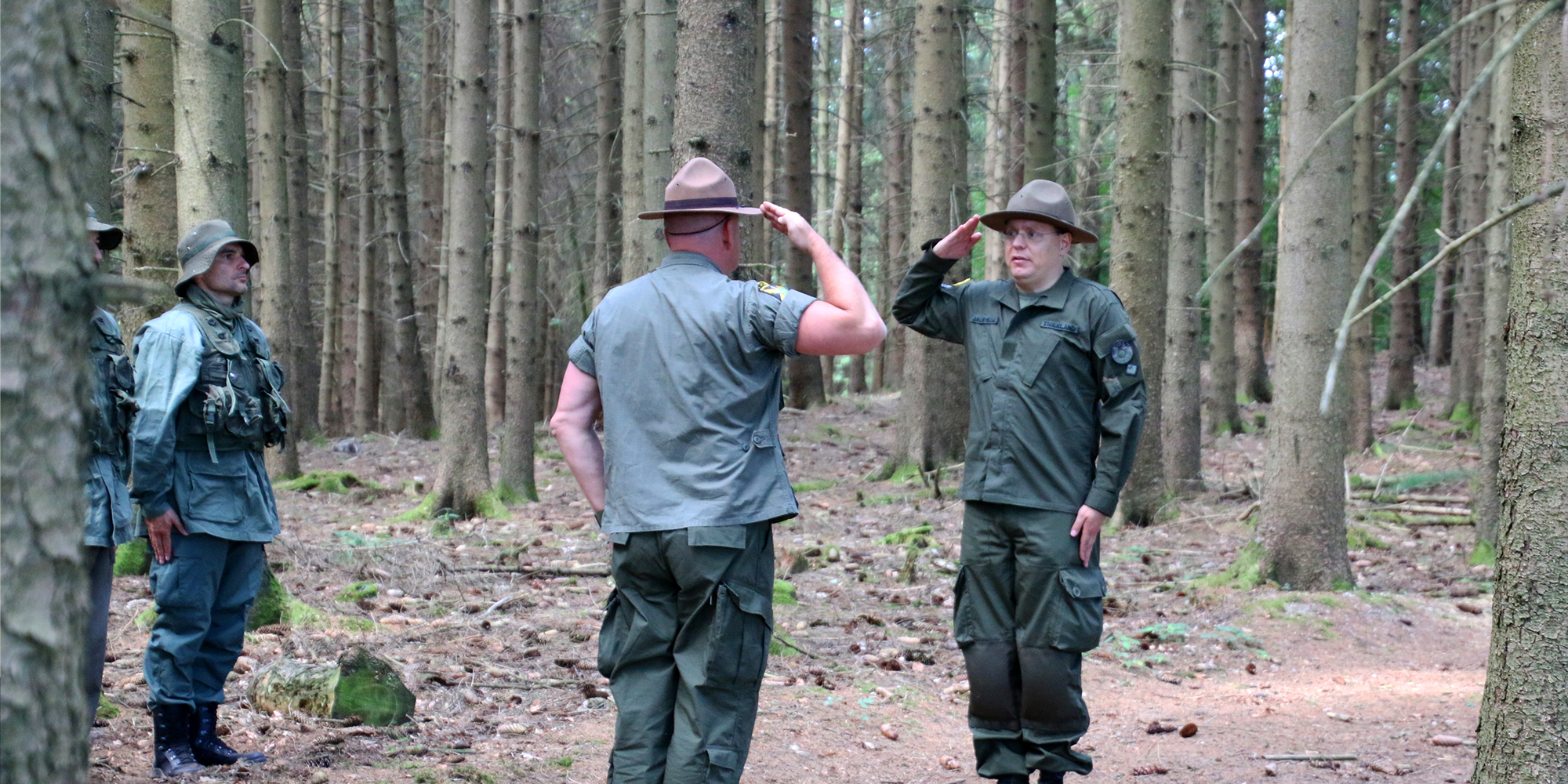 LEADERSHIP TRAINING - tigerland-action-force