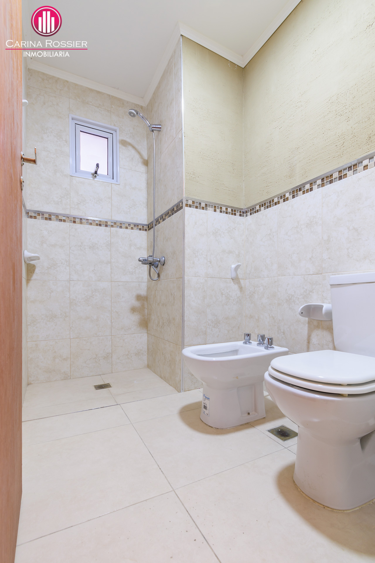VD-003 - Carina Rossier Inmobiliaria