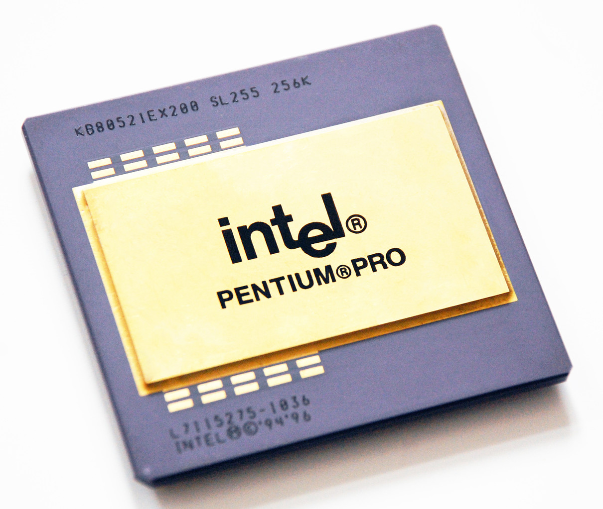 Intel Pentium Pro - CPU MUSEUM - MUSEUM OF MICROPROCESSORS & DIE ...
