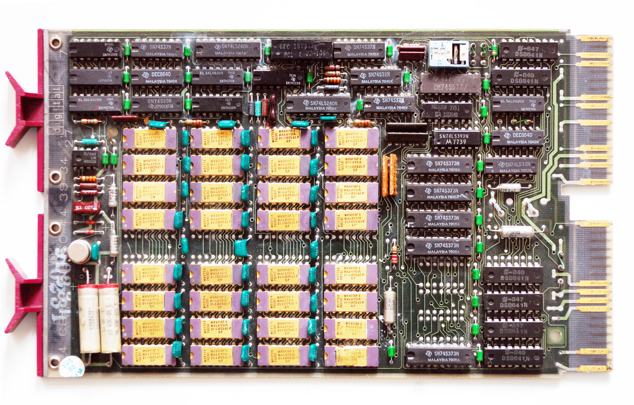 CPUs on Board - CPU MUSEUM - MUSEUM OF MICROPROCESSORS & DIE PHOTOGRAPHY