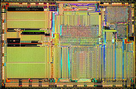 Intel 80860 & 80960 Die Photography - CPU MUSEUM - MUSEUM OF ...
