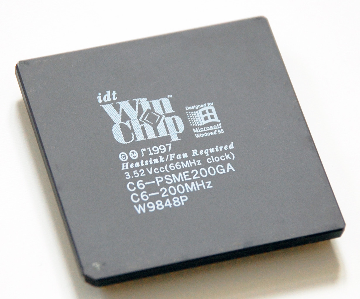 IDT WinChip C6 - CPU MUSEUM - MUSEUM OF MICROPROCESSORS & DIE PHOTOGRAPHY