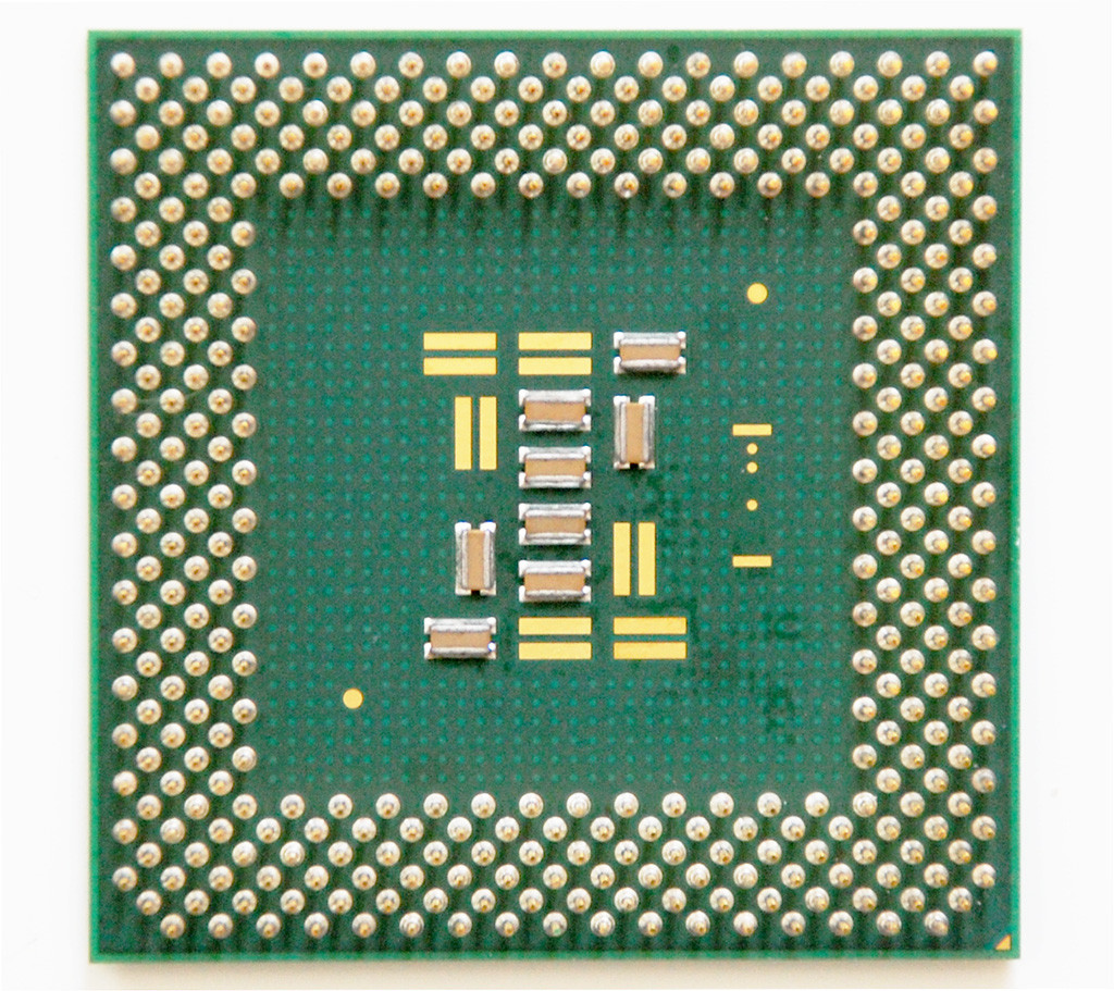 Intel Pentium III - CPU MUSEUM - MUSEUM OF MICROPROCESSORS & DIE ...