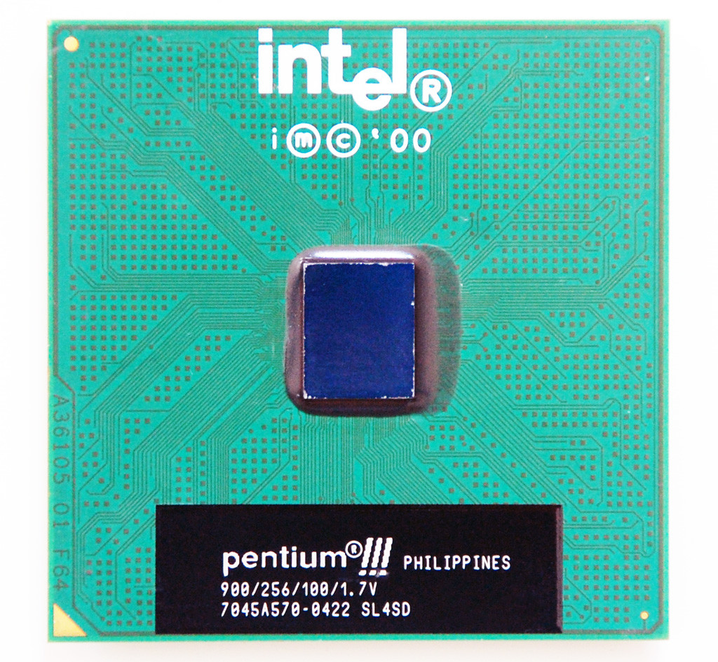 Intel Pentium III - CPU MUSEUM - MUSEUM OF MICROPROCESSORS & DIE ...