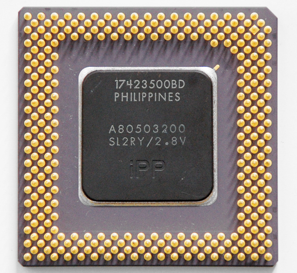 Intel Pentium MMX - CPU MUSEUM - MUSEUM OF MICROPROCESSORS & DIE ...