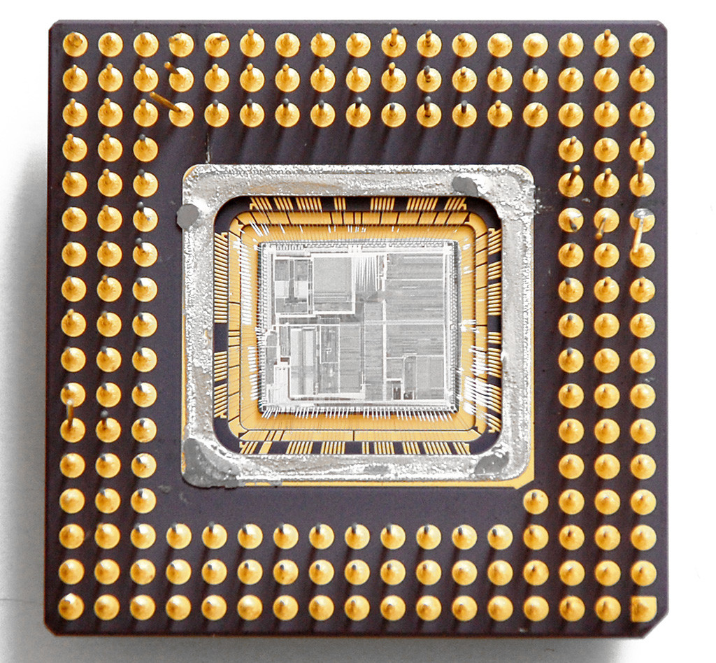 AMD Am29000 - CPU MUSEUM - MUSEUM OF MICROPROCESSORS & DIE PHOTOGRAPHY