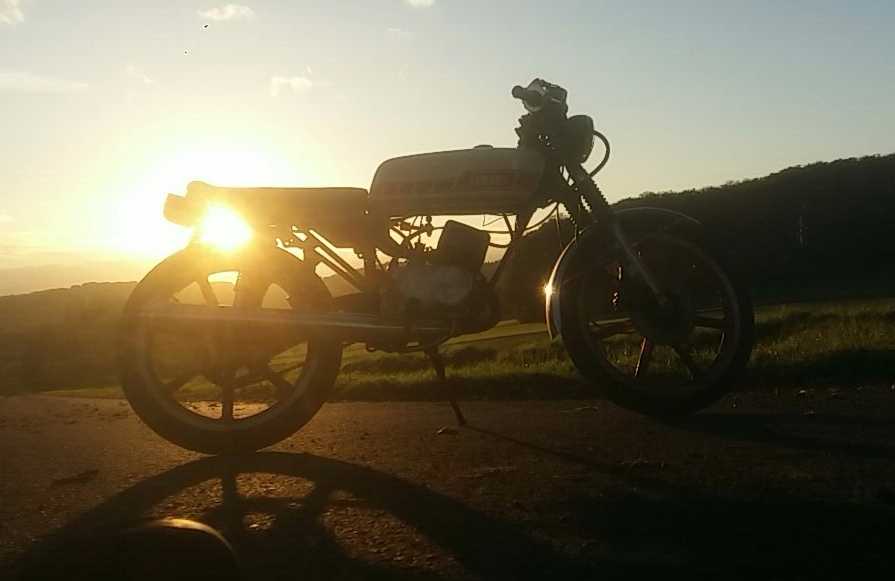 Cafe Racer RD50M - jps-garages Webseite!