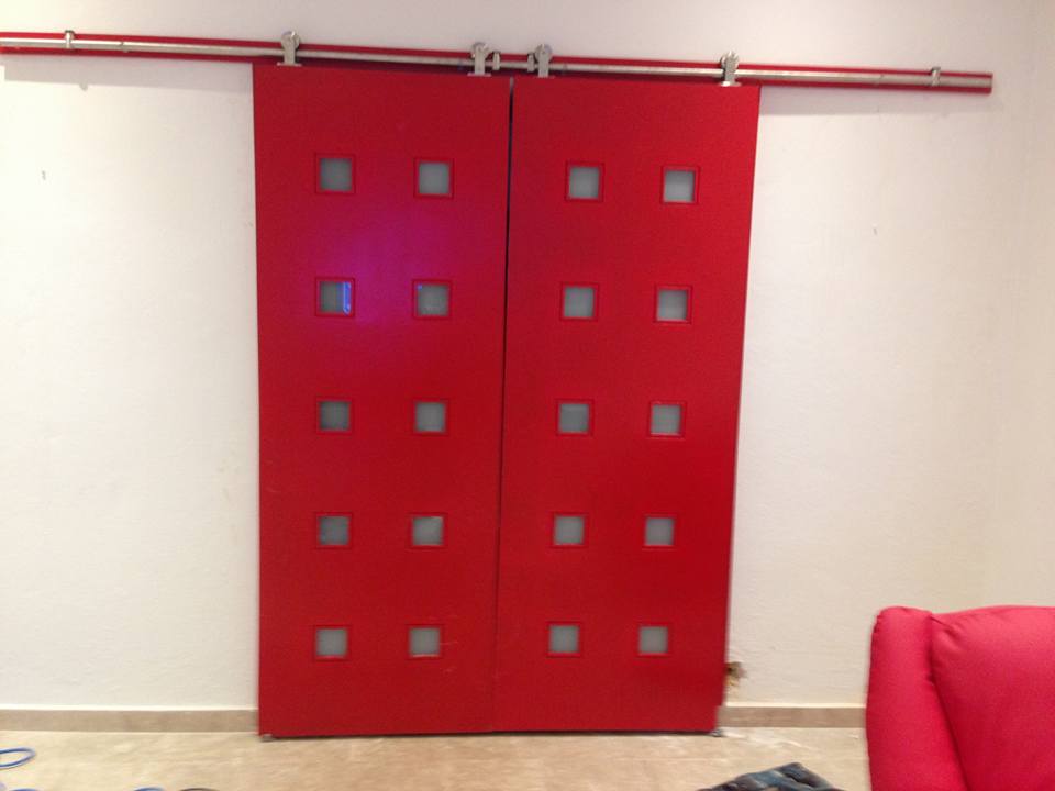 Puertas al Estilo Establo / Barn doors - Puertas y Ventanas de Madera ...