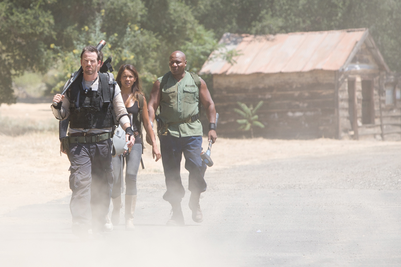 ZOMBIE APOCALYPSE - Horror-ScaryWeb.com