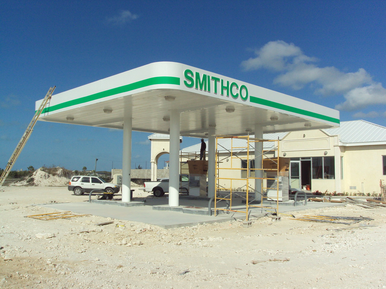 Canopies for gas stations - Best Industries canopy manufacturer