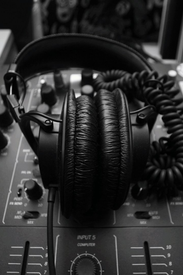 DJ Race y Mhel - RacenetRadio