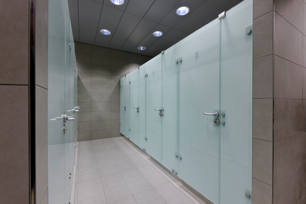 Produkte Glas - WC Trennwände - Glasanlagen - GSK-Worm GmbH