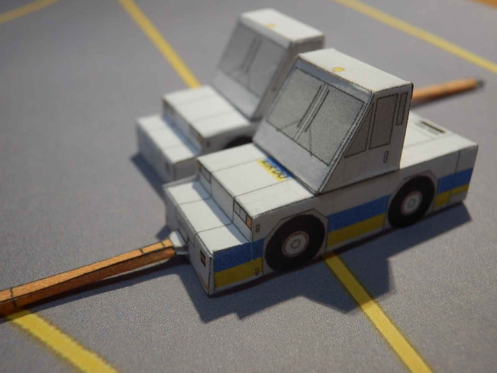 PUSH BACK TRUCK PAPER CRAFT - ときめきを届けるサイト