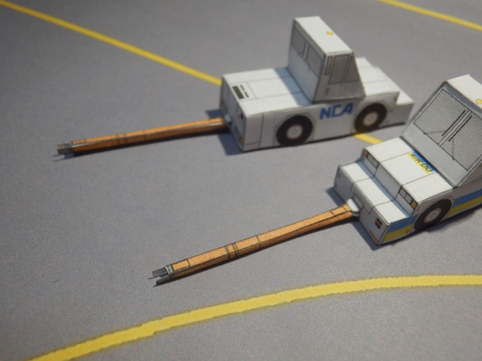 PUSH BACK TRUCK PAPER CRAFT - ときめきを届けるサイト