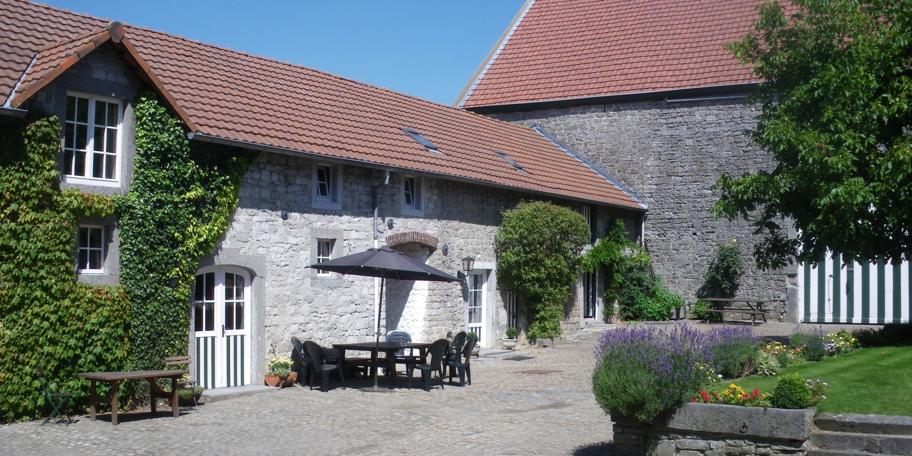 Typical cottage in a classified Belgian farm - Ferme d'en haut