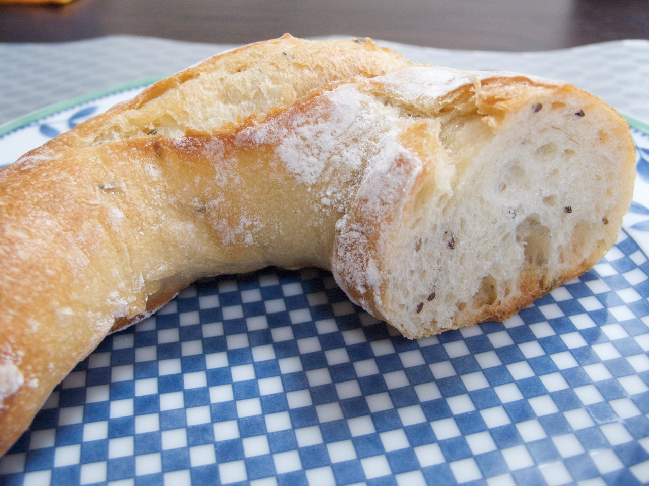 「ビゴの店」のパン - Keep Eating Seeing