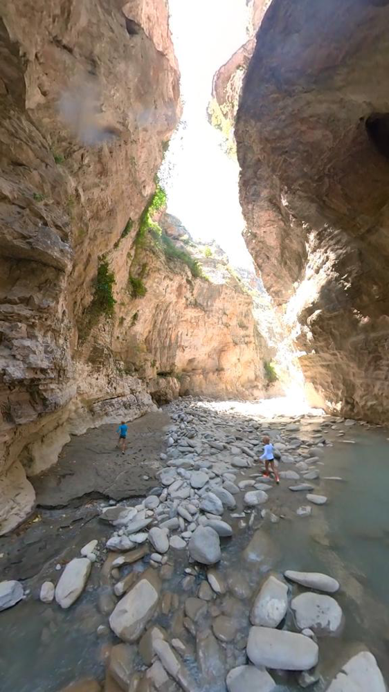Llixhat e Benjes - Oschis Tour
