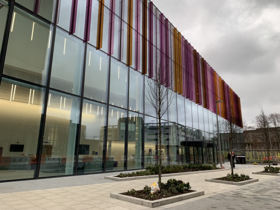 New Building "AMBS West" - マンチェスタービジネススクール Full-time MBA 日本語サイト ...