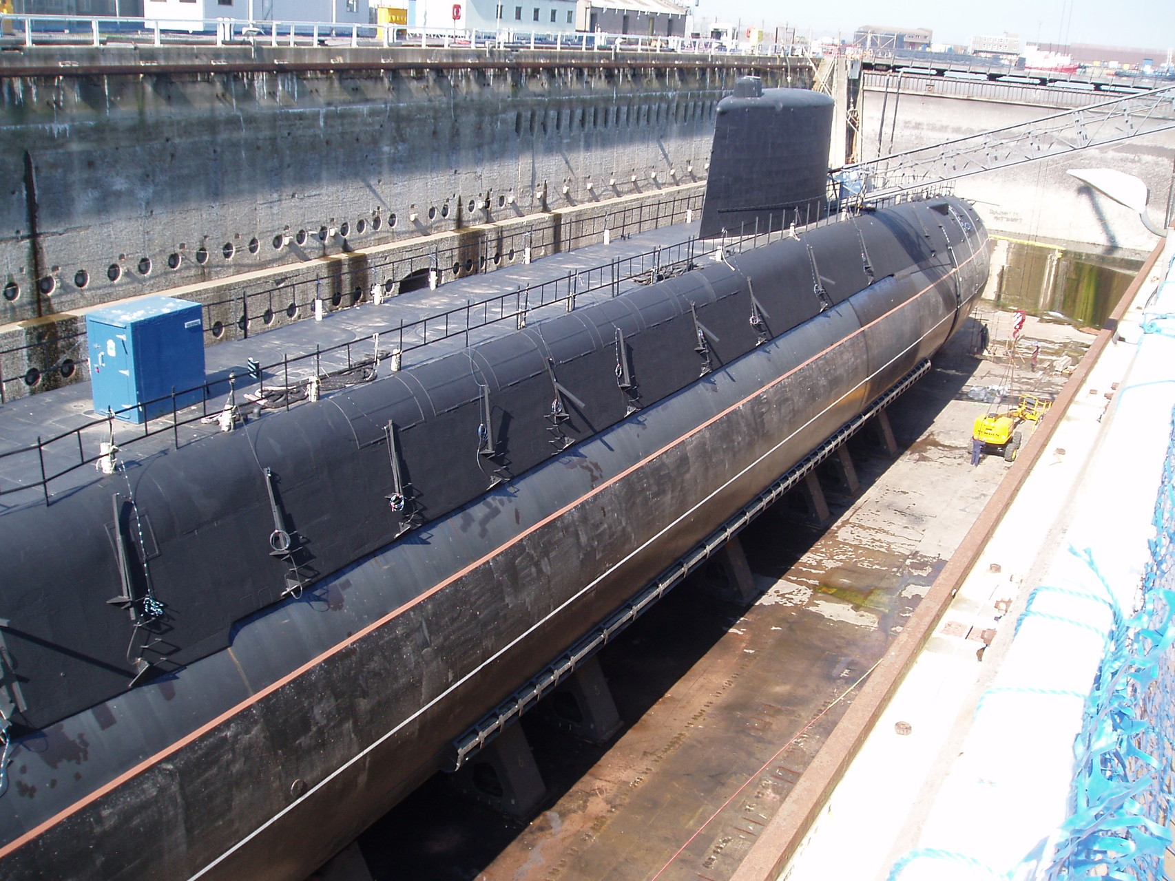 HMS Resolution kit. Re-tooled for the third time! Available in October ...