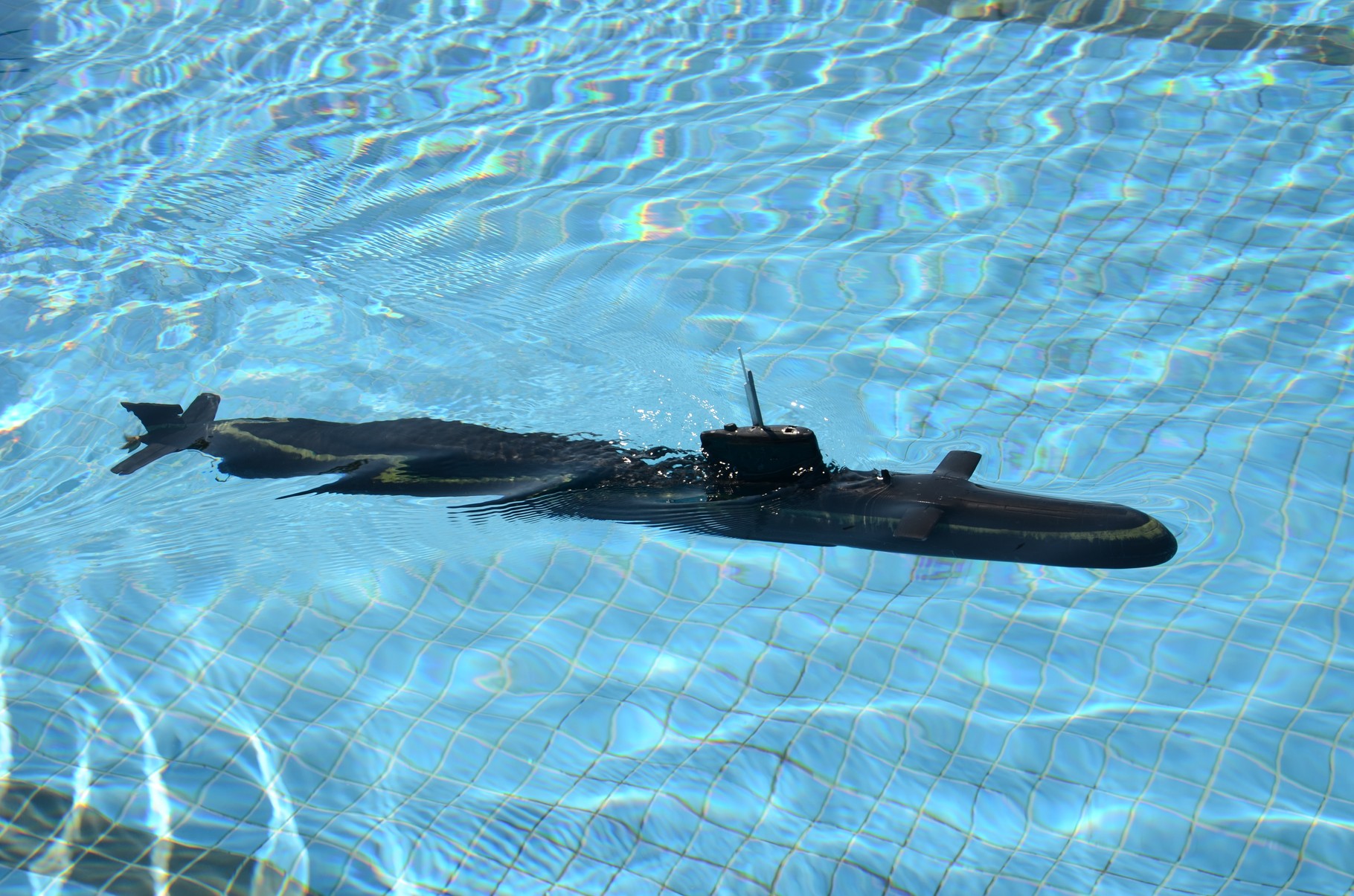 RC Model Submarine kits and cylinders - zerobubblemodeldesign