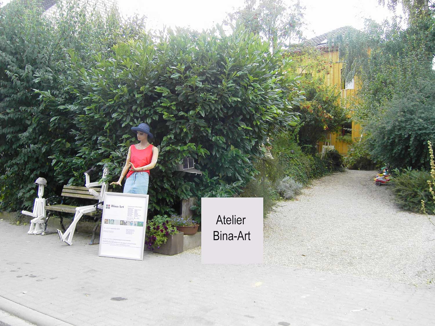 Bina-Art Kunst Cartoon Installation Raeume - bina-art Webseite!