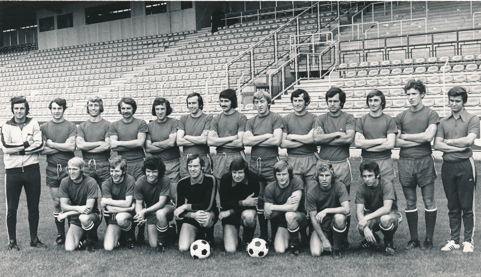 022-sieben-zu-vier - Initiative Leidenschaft FCK - Fritz Walter Museum ...