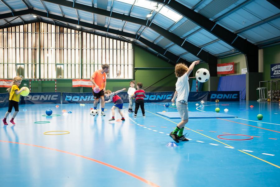 ballschule wien, mini und maxi kurse, hallenmiete und ballsport wien ...