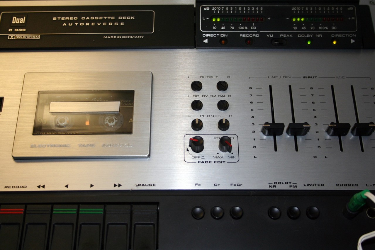 Dual C 939 - Tonband- und Kassettengeräte