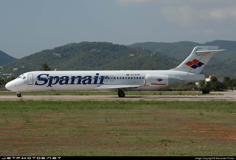 Spanair Link - www.MD-80.com - Onlinedienst für ein kostenfreies ...