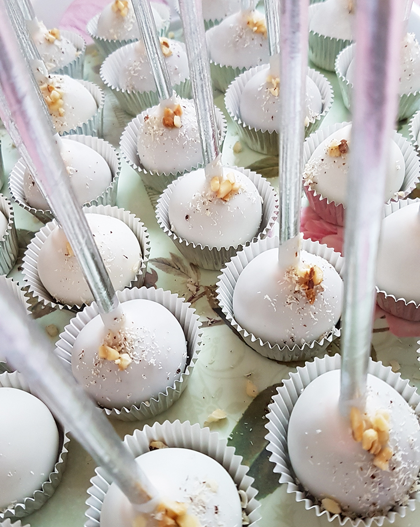 Cake Pops Torte In Hamburg Tortenm dchen cake-pops-torte-in-hamburg-tortenm-dchen